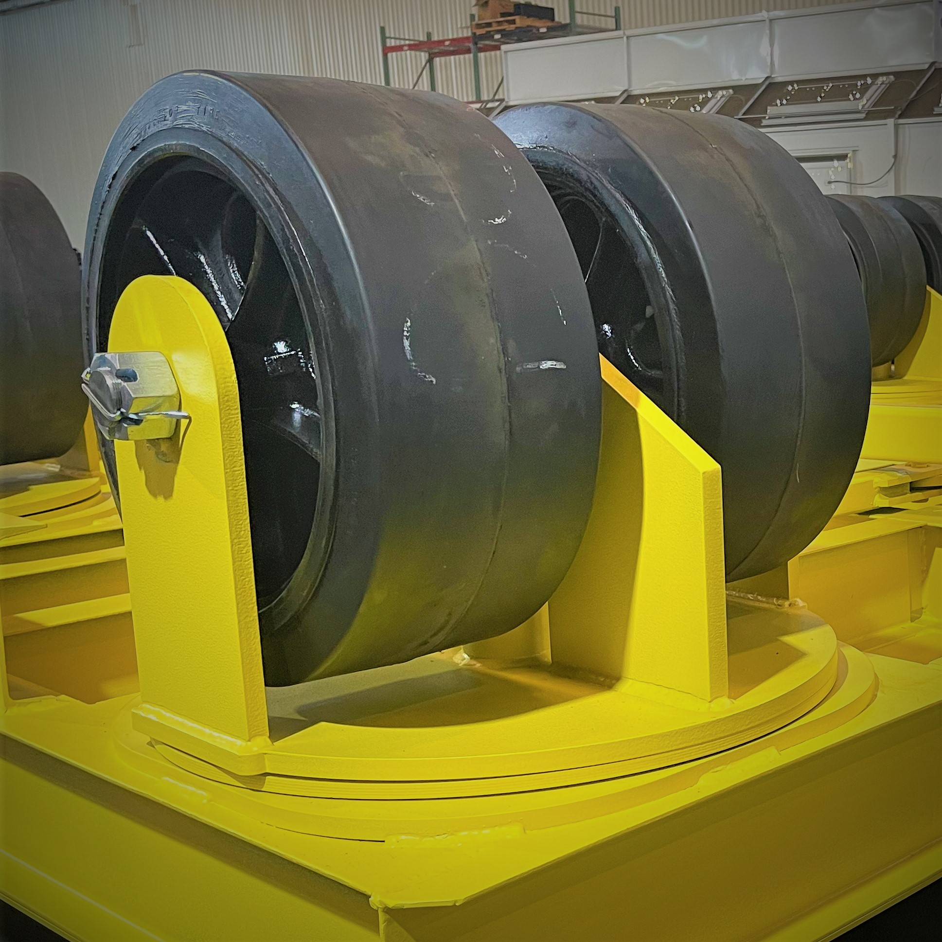 Trucks and Carts Blog | XT3327 - 8 Wheel Auto Steer Sling Trailer